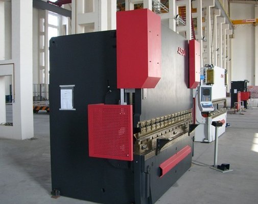 High Precision Mechanical Hydraulic Plate Steel Bending Machine 7000mm 30KW