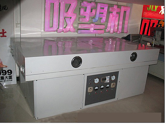 Single Moulded Sucuking Thermoform Acrylic Vacuum Forming Machine BX-1400 BX-2700