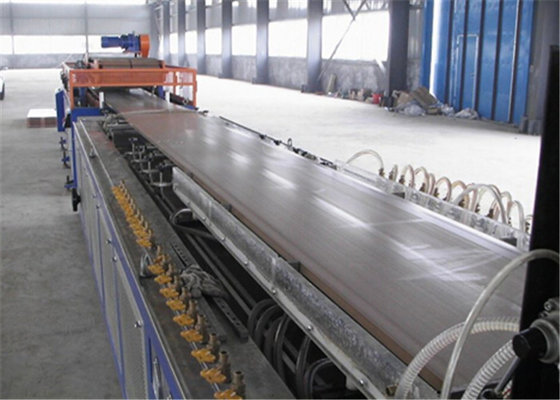 Damp-proof WPC Foam Board Machine , Wood Plastic Double Screw Extruder