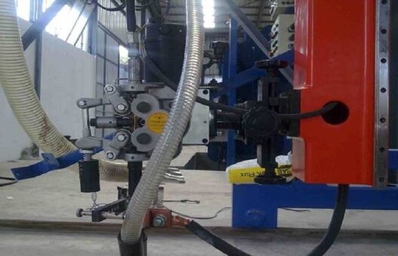 Automatic Gantry Welding Machine For High Mast seam weld And Huge Pipe / tube  300 - 2000mm