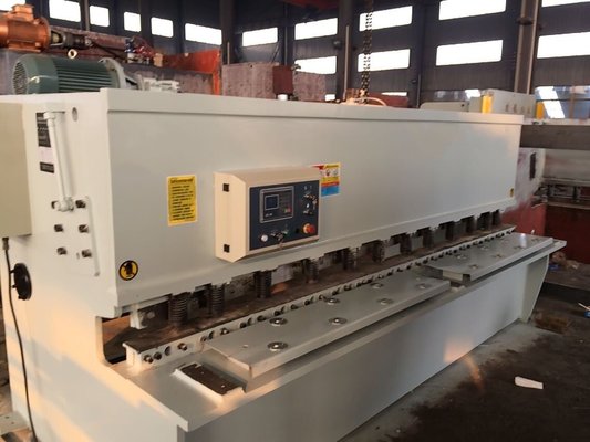 7 x 7000 mm Full Automatic Cnc Shearing Machine For Q235 Q345 Metal