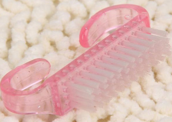 Soft Remove Dust Small Nail Plastic Cleaning Brushes For Manicure / Pedicure