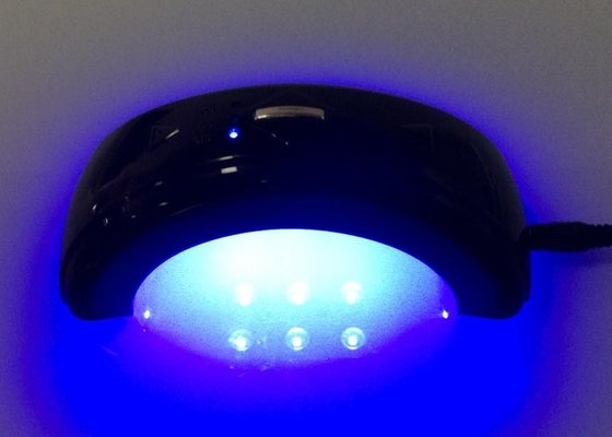 Black 12W LED Nail Lamp With 6pcs LED Chip / Fast Drying Nail Polish Machine