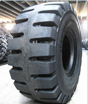 18.00-25 Schräges OTR ermüdet E4 Muster, Vertrags-Traktor-Reifen des Gewichts-130KG