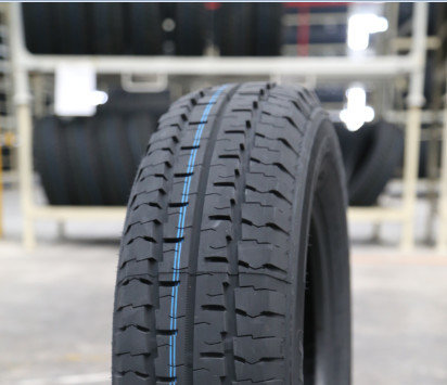 los neumáticos de 195/65r16c 185/75r16c 195/75r16c 205/75r16c para el caucho carsvan de los neumáticos radiales de los neumáticos ponen un neumático los neumáticos del vehículo de pasajeros