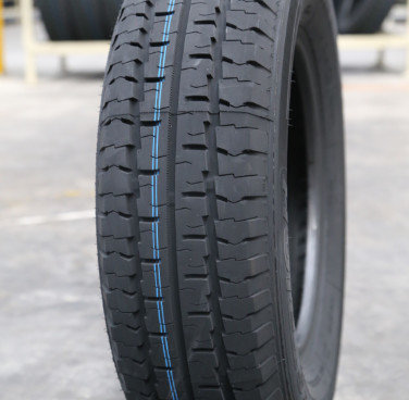 Packwagen-Reifen für LKW-Radialreifengummi 195/70r15 225/70r15 195r15c ermüdet Personenkraftwagenreifen