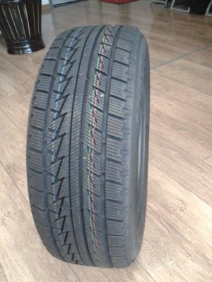 195/50r15 neumáticos de nieve del invierno de 15 pulgadas, 300 todos los neumáticos máximos del invierno de la estación de la presión