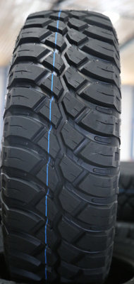 el vehículo de pasajeros de 155R12C 155R13LT 165/70R14 cansa el neumático del suv todo el neumático de goma de acero