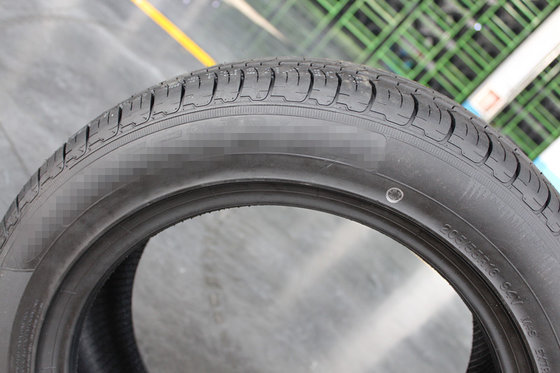 Automobilreifen-Gummireifen 155/55R14 165/55R14 165/60R14 ganzjährige Reifen ermüdet Radial-PCR-Personenkraftwagen