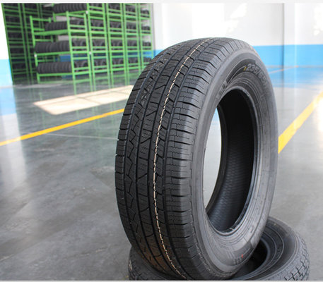 Automobil 225/70r15 Reifenberuhigen Gummireifensport-Autoreifen Autoreifen Radial-PCR-Personenkraftwagen-Reifen