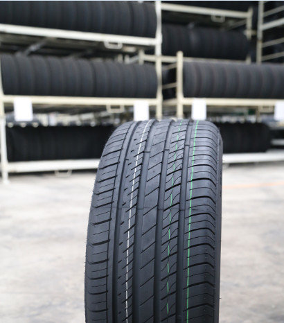 165/80R13 13 Zoll-Ruhe-Sport-Autoreifen schwarzer Geschwindigkeits-Grad Comfotable-Fahrtt