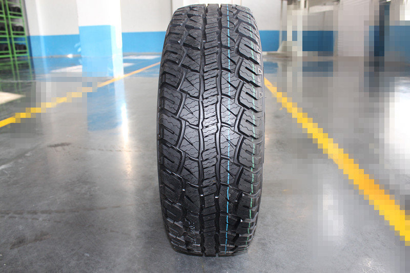 Neumático del rendimiento ultra alto del caucho Lt235/75R15, neumáticos del vehículo de pasajeros de 15 pulgadas