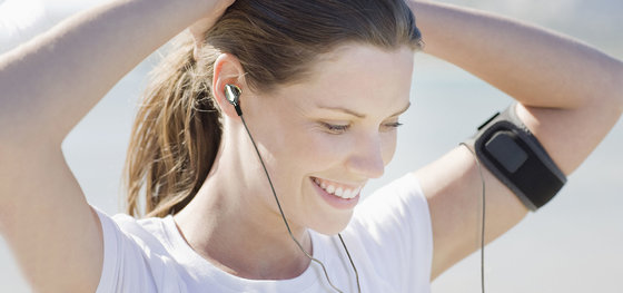 Dual dynamic driver earphone,Game video hifi in-ear earphones with in-line microphone supplier