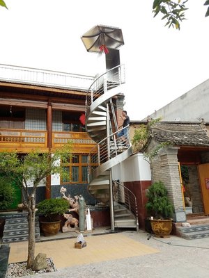 Spiral StaircaseVH04S  Spiral Stainless Steel Stair Tread Beech Curved Glass Handrail 304 Stainless Steel