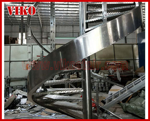 Spiral StaircaseVH28S  Spiral Stainless Steel Stair Tread 304 Stainless Steel Curved Glass Handrail 304 Stainless Steel