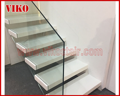 Floating Staircase VK38S Floating Stair Tempered GlassLED Light strip, Stringer: 5mm+5mm(Thickness), Dia 6mm Steel Cable