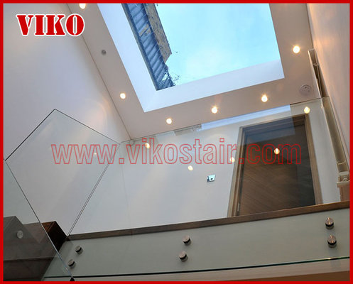 Double Steel Plate Staircase VK62S  Tread beech ,Railing tempered glass, Handrail b eech Stringer,carbon