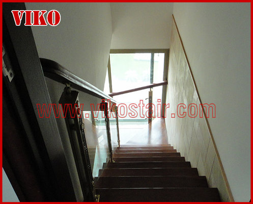 Solid Wood  Staircase VK67S  Wooden Handrail Tread Beech ,Railing tempered glass, Handrail b eech Stringer,carbon