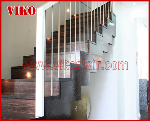 Wrought Iron Staircase VK70S  Wrought Iron Handrail Tread Beech ,Railing tempered glass, Handrail b eech Stringer,carbon