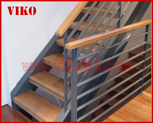 Wrought Iron Staircase VK73S  Wrought Iron Handrail Tread Beech ,Railing tempered glass, Handrail b eech Stringer,carbon