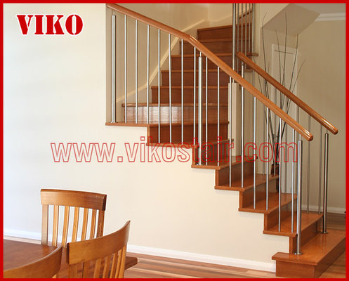 Wrought Iron Staircase VK78S  Wrought Iron Handrail Tread Beech ,Railing tempered glass, Handrail b eech Stringer,carbon