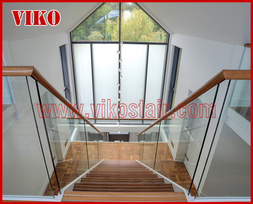 Solid Wood Staircase VK93S Beech Handrail Tread Beech ,Railing tempered glass, Handrail b eech Stringer,carbon