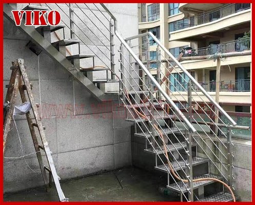 Steel Cable Stair VK98SC 304 Stainless Steel Railing   Carbon Powder-coate  Wooden Handrail Treed Beech Aluminum