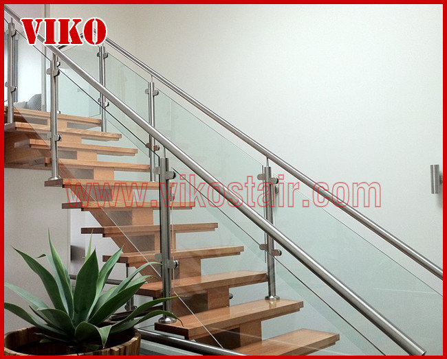 Straight Stringer Staircase VK47S  Tempered GlassLED Light strip, Stringer: 5mm+5mm(Thickness), Dia 6mm Steel Cable