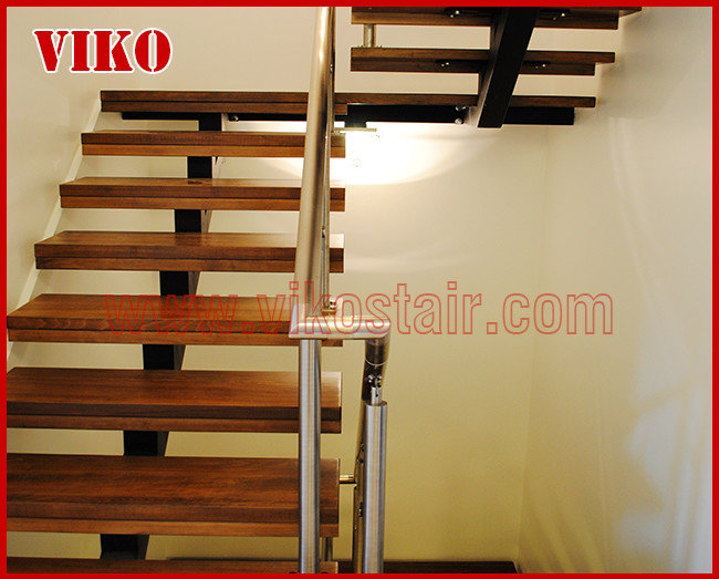 Straight Stringer Staircase VK51S  Tread beech ,Railing tempered glass, Handrail b eech Stringer,carbon