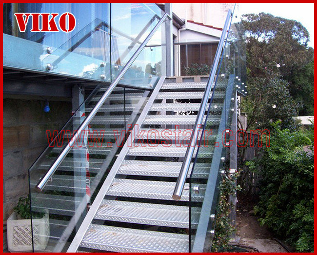 Double Steel Plate Staircase VK52S  Tread beech ,Railing tempered glass, Handrail b eech Stringer,carbon