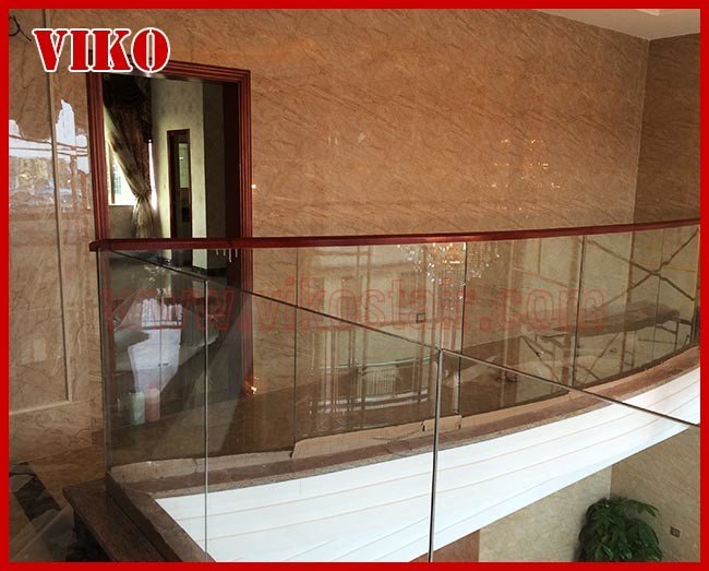 Glass Spigot For Glass Railing VH114SB Wooden Cap Handrail Glass Spigot Tempered glass UChannel RailingClea