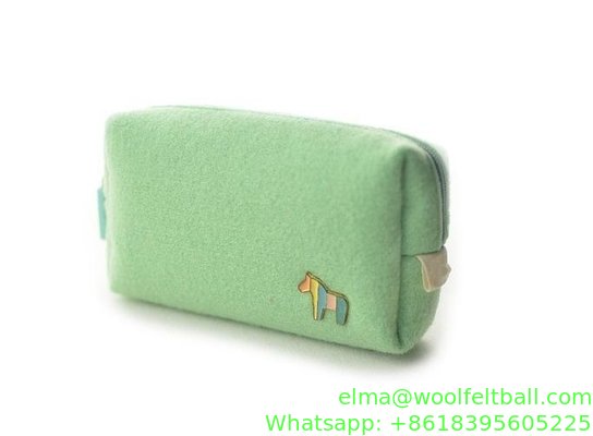 factory price high quality lovely felt coin wallet/coin purse supplier