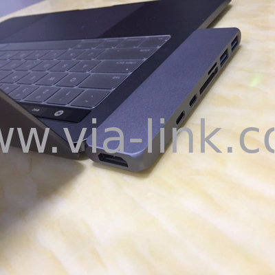 3.1 Type C Hub Dual USB-C HUBs /Card Reader Special for Notebook up to 40GB/s Data Transfer