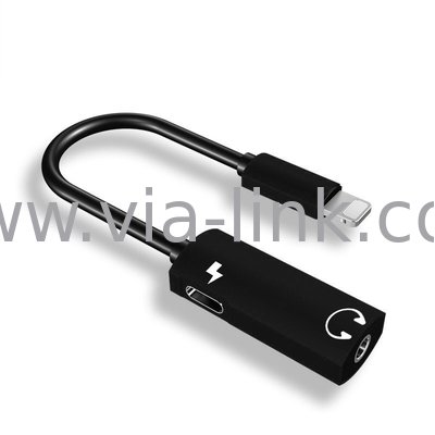 3.5mm Headphone Jack Adapter Earphone Adapter Splitter 2 in 1 Audio Jack and Charger for iPhone