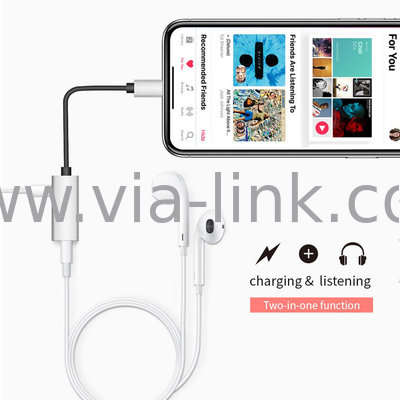3.5mm Headphone Jack Adapter Earphone Adapter Splitter 2 in 1 Audio Jack and Charger for iPhone