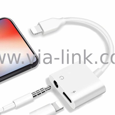 3.5 mm Headphone Jack Adapter Charger Converter 2 in 1 DC 3.5mm Earphone Audio Charging Splitter for iPhone and iPad