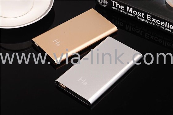 H8 Wifi Power Bank 1080P IP Live Cam Hidden Camera with 1080P HD Smartphone ip camera