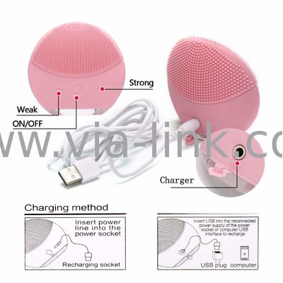 Facial Cleansing Brush Waterproof Rechargeable Face Brush for Deep Cleansing Skin Care Electric Silicone Exfoliating
