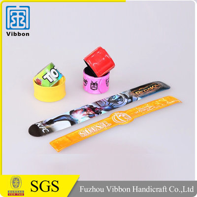 New design professional made hot sale silicone slap wristband watches