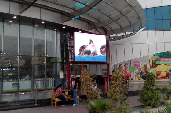 China High Resolution Outdoor Full Color Led Display P4mm 2880Hz Refresh Rate supplier