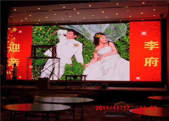China SMD P5 Led Display Wall For Indoor Advertising / Dance Floor Display Using supplier