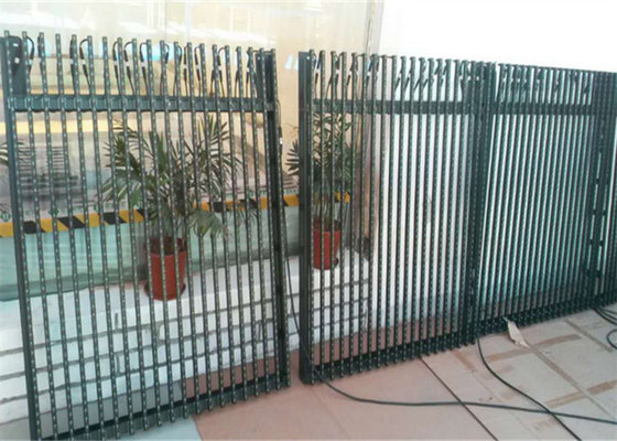 China P16 P25 LED Media Transparent Display Screen For Event , L1500mm * H2625mm supplier