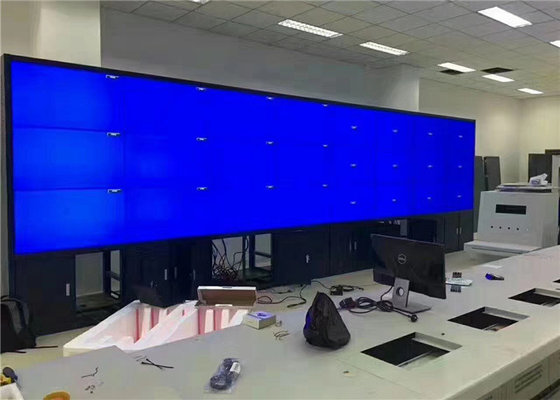 China 55 Inch LED Didplay Video Wall with 700cd/m2 Backlight In Control Room supplier