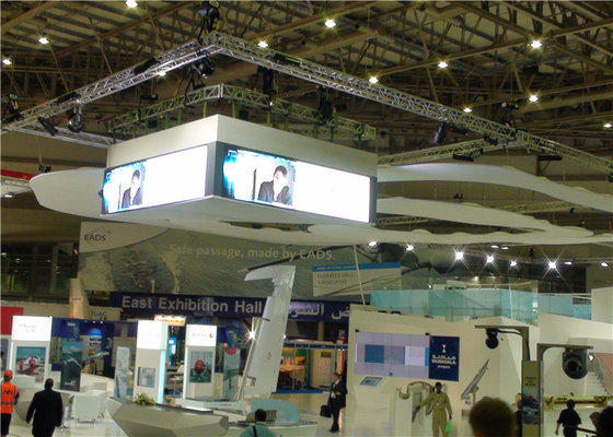 P10mm Outdoor Color LED Billboards 3 In 1 SMD LED Screen With 2880Hz Refresh Rate supplier
