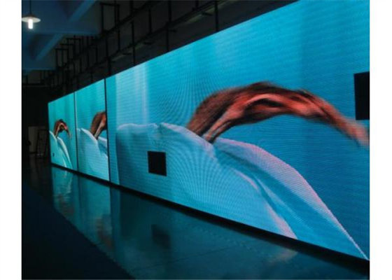 Smooth Surface Full Color Rental LED Wall 128X32 Resolution With High Contrast Ratio supplier