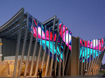 P7.8 Full Color Indoor Glass Transparent Video Display For Commercial Stage supplier