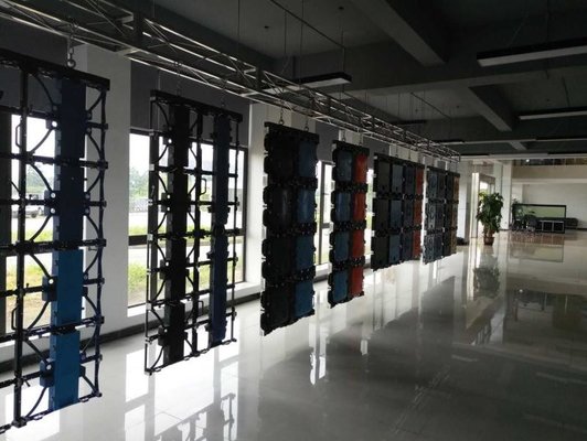 P3.91 Hanging HD LED Wall Display System For Outdoor Event 250*250mm supplier