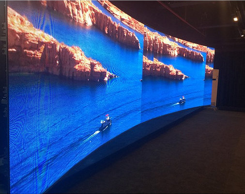 P5 Outdoor Rental HD Curved Led Video Wall , 5.95mm Flexible Led Display supplier