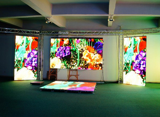 Full Color P3 Indoor LED Video Wall Display Electronic Image supplier