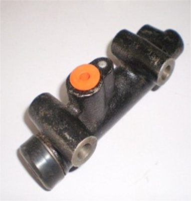 GT YPH 2515136 ISUZU clutch master cylinder